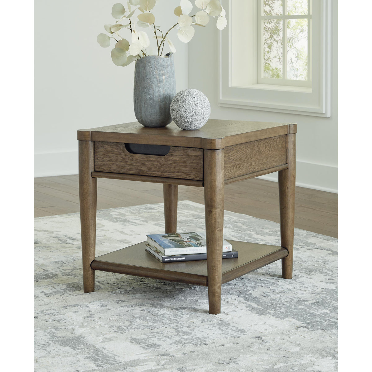 Signature Design by Ashley Roanhowe End Table T769 3